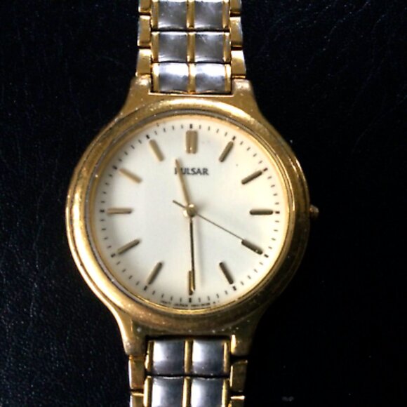 Pulsar | Accessories | Pulsar Mens Watch Japan Movement V5 B20 New ...
